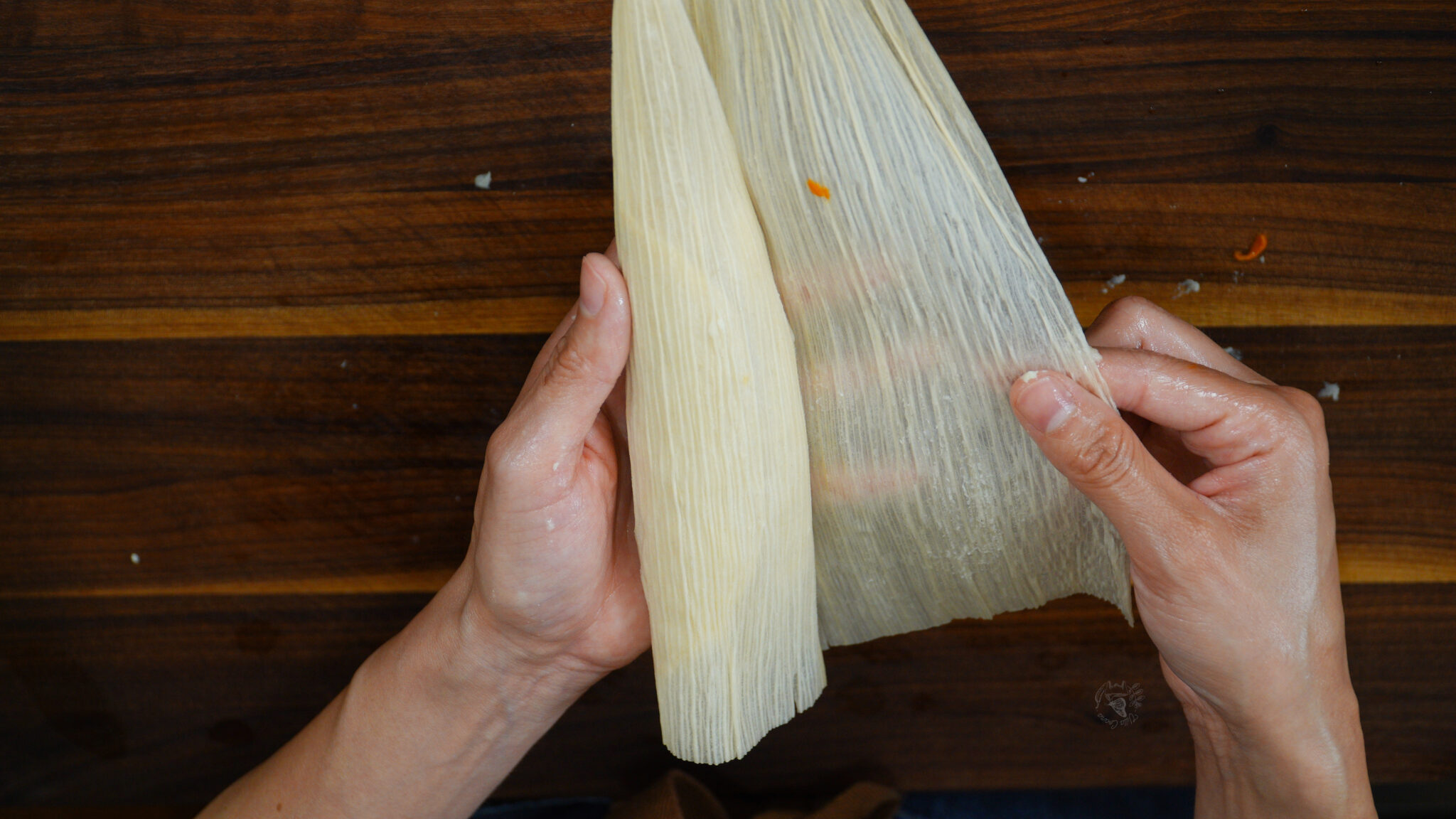 Easiest way to wrap a tamal - Villa Cocina