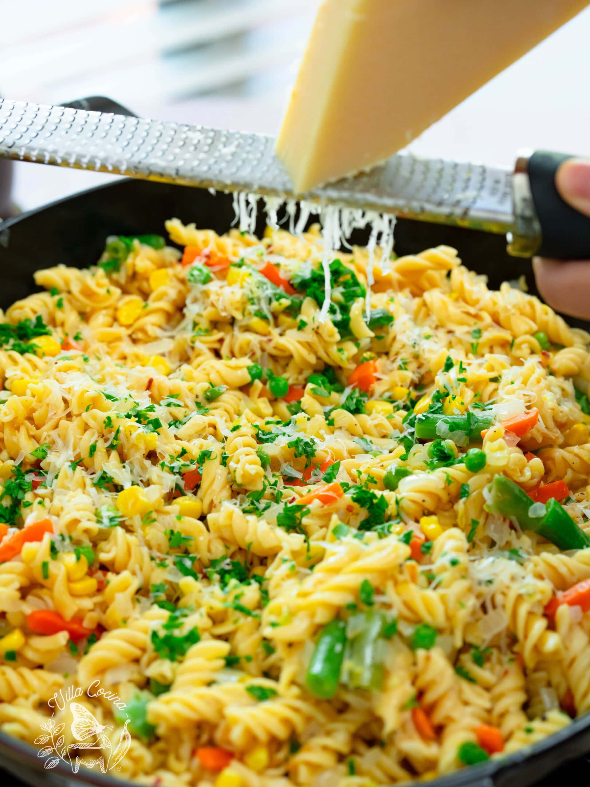 Pan-Fried Lemon Garlic Pasta - Villa Cocina